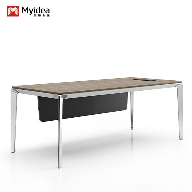 Modern 4-person Office Furniture Table With Front Baffle For Privacy